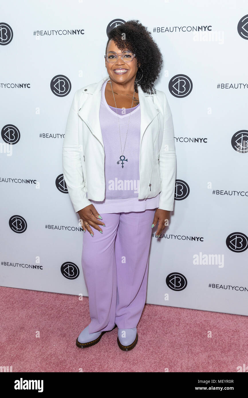 Lisa price hi-res stock photography and images - Alamy