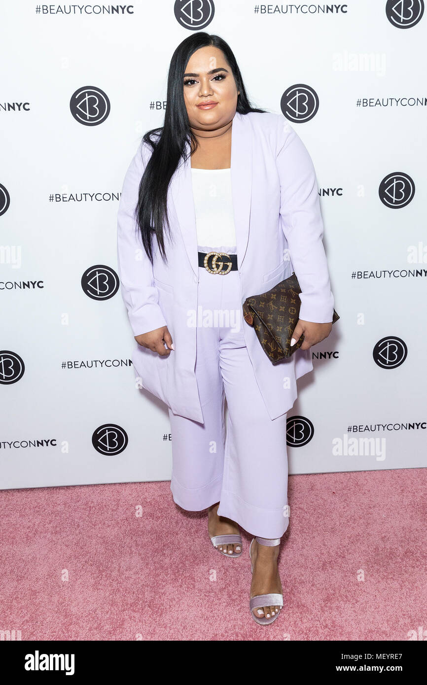 New York, United States. 21st Apr, 2018. Nabela Noor attends Beautycon ...