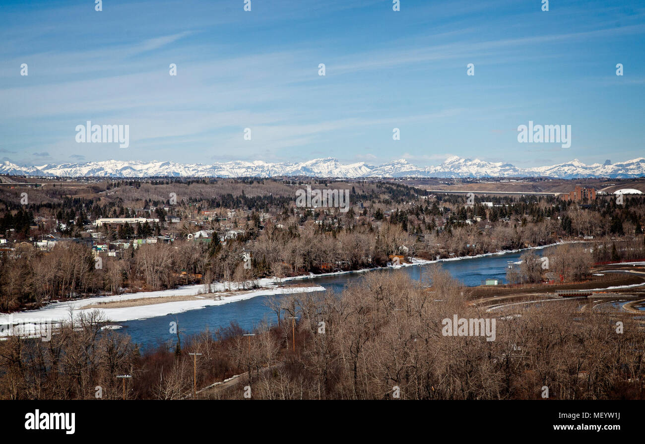 Calgary mountains hi-res stock photography and images - Alamy