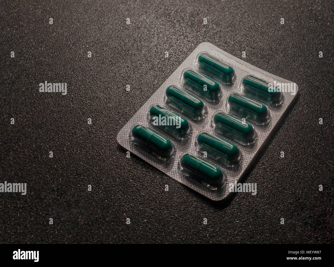Dose medication tablets in plastic hi-res stock photography and images ...