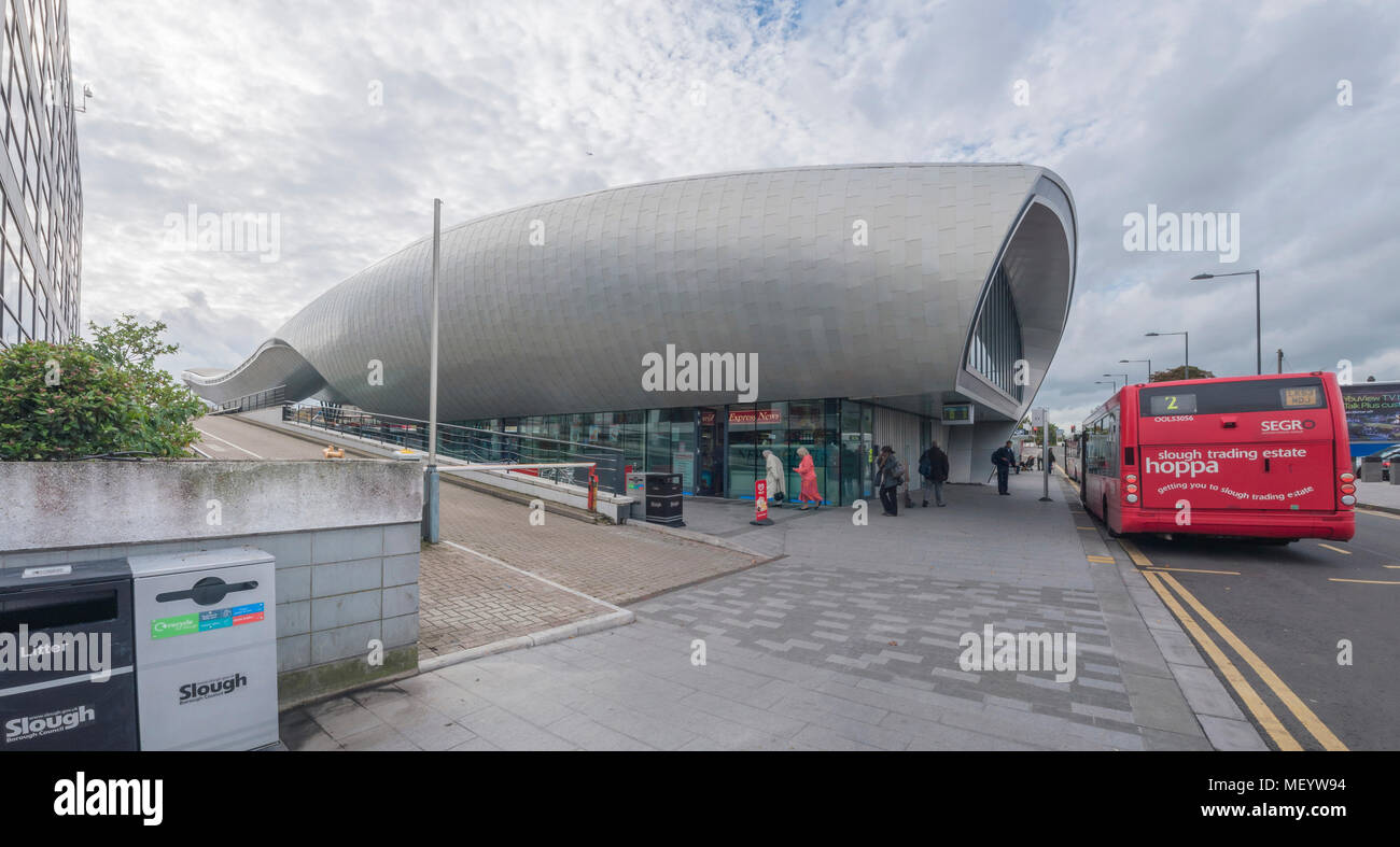 Slough Bus Station by Bblur architects: Phillip Roberts Stock Photo - Alamy