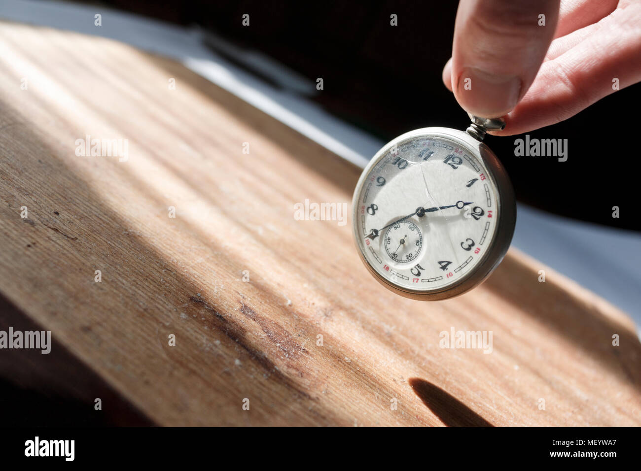Broken antique pocket watch hi-res stock photography and images - Alamy