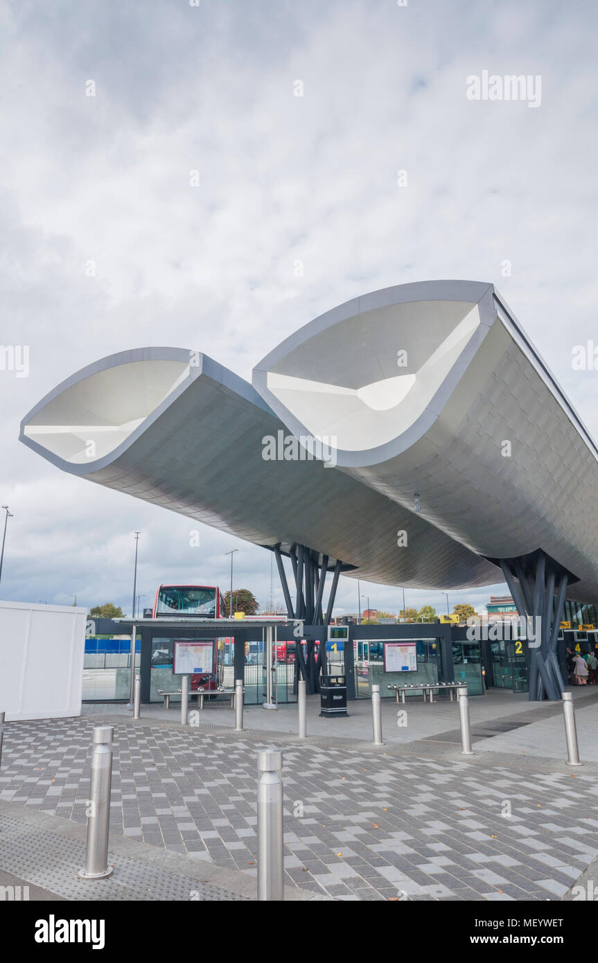 Slough Bus Station by Bblur architects: Phillip Roberts Stock Photo - Alamy