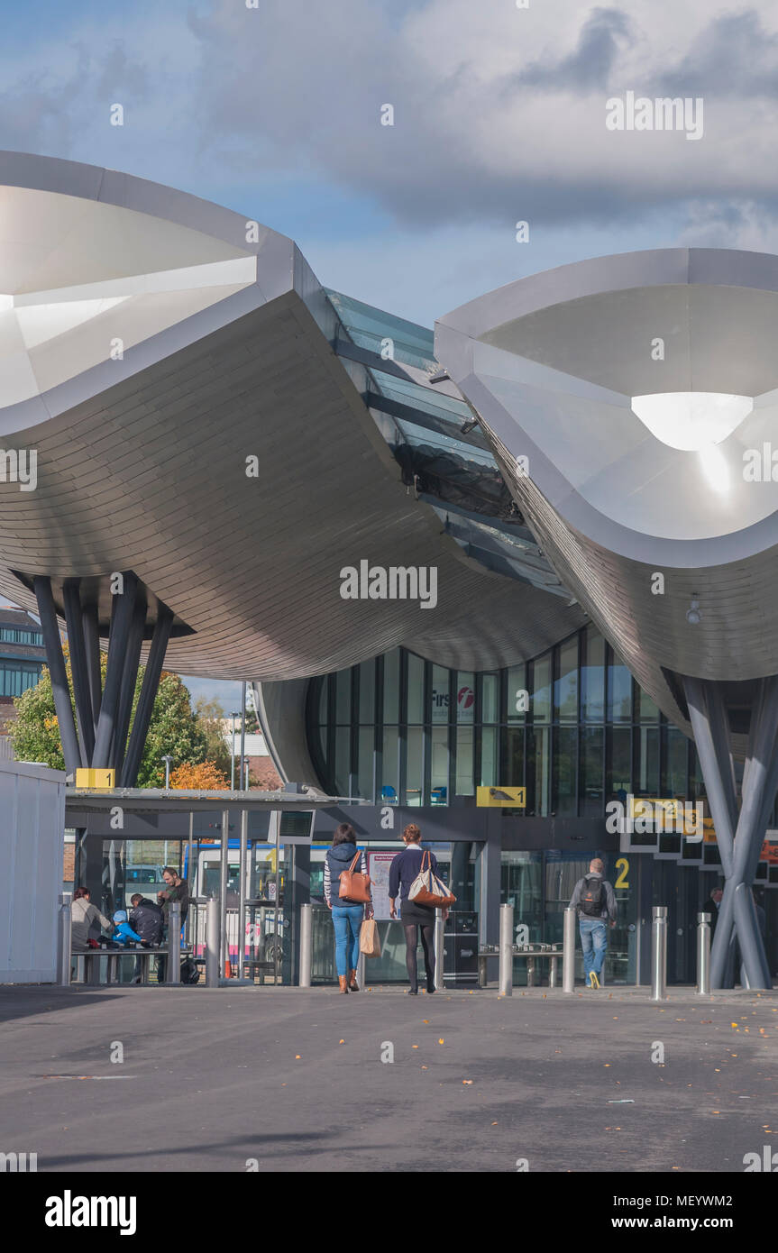 Slough Bus Station by Bblur architects: Phillip Roberts Stock Photo - Alamy