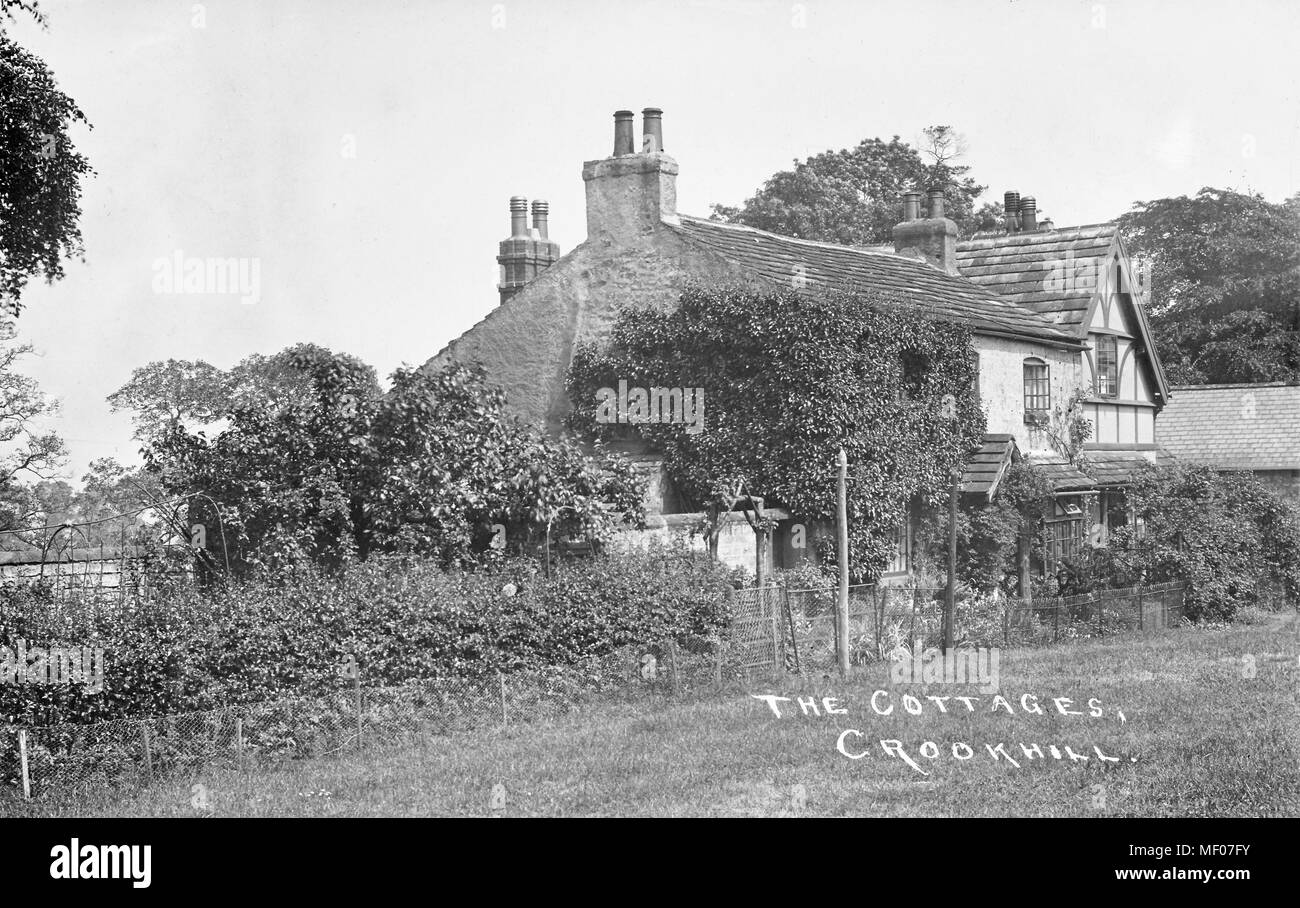Edwardian cottage hi-res stock photography and images - Alamy