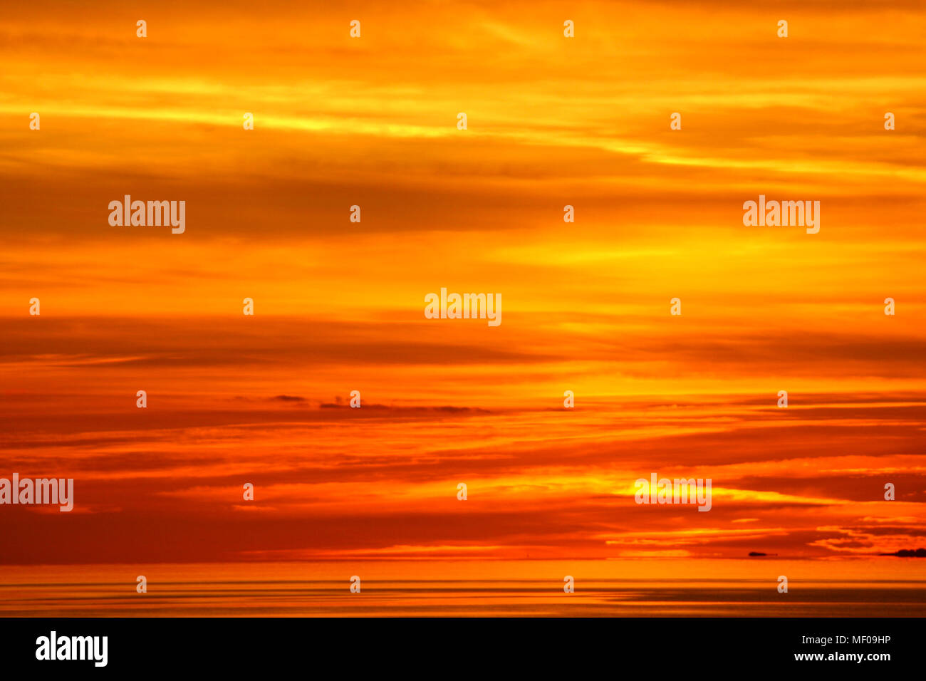 Sunset bright colour Stock Photo - Alamy