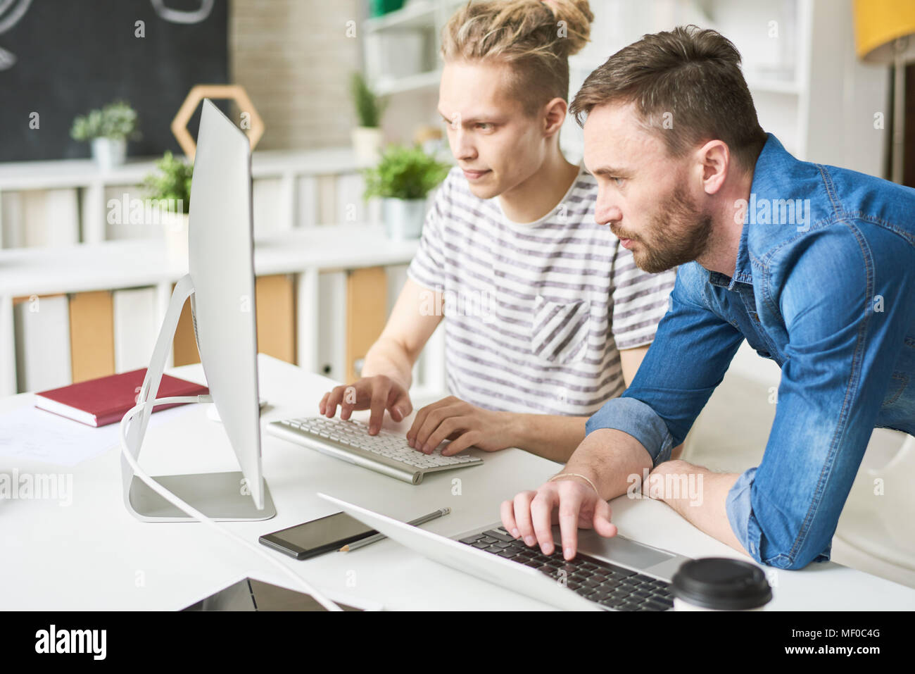 Technology business people engineers hi-res stock photography and ...