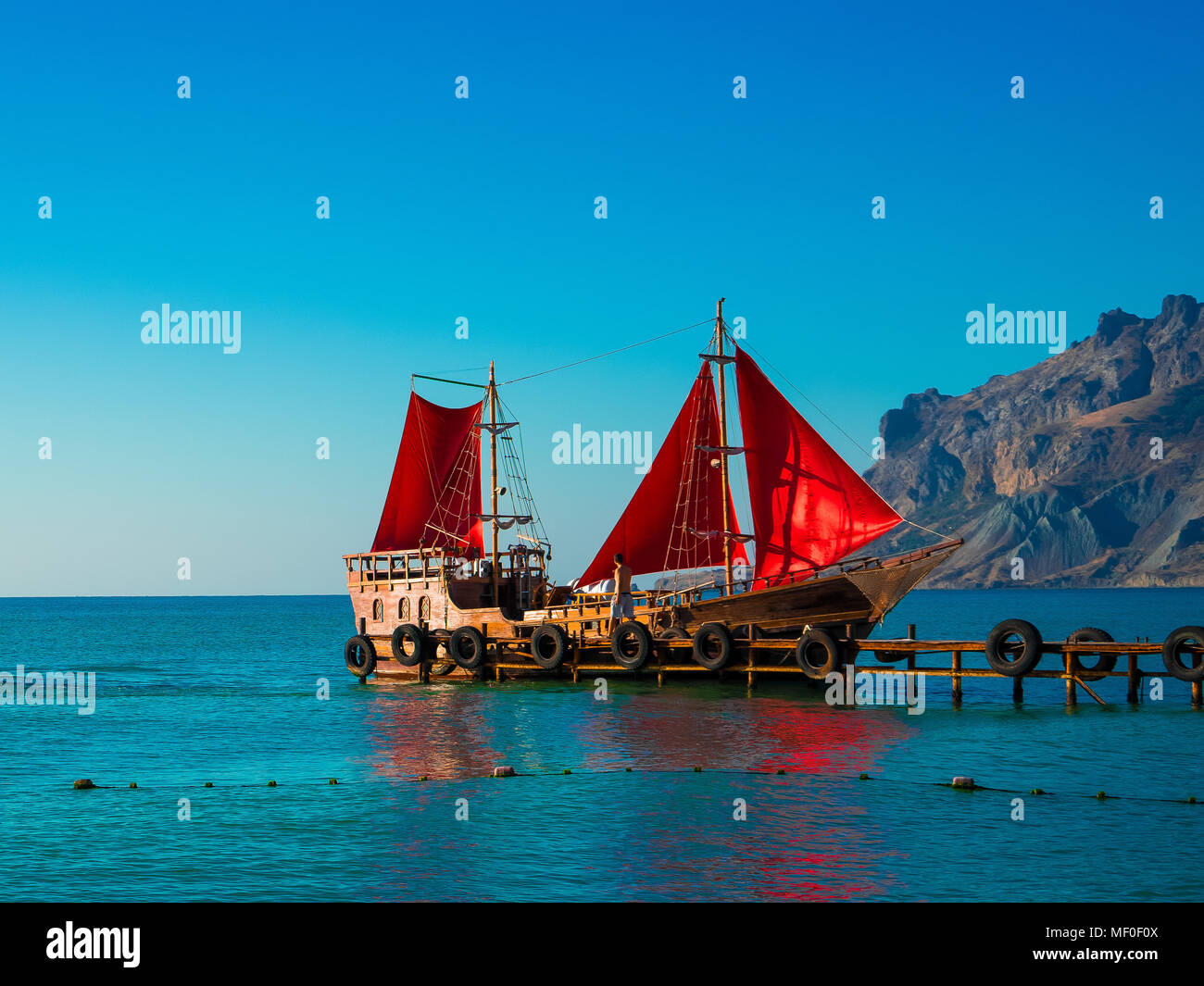 Russian red sails hi-res stock photography and images - Alamy