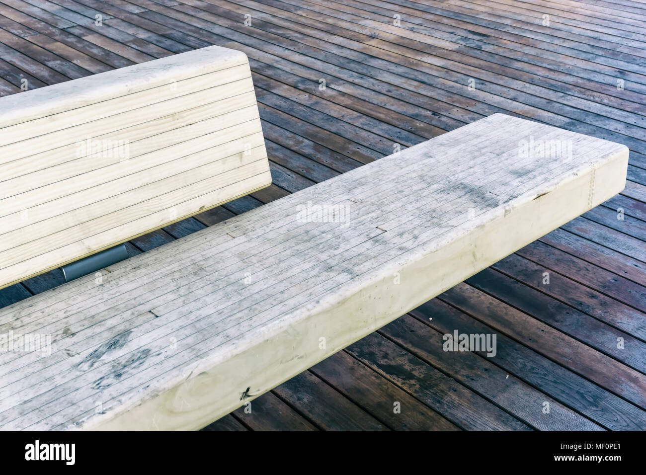 Bench diagonal hi-res stock photography and images - Alamy