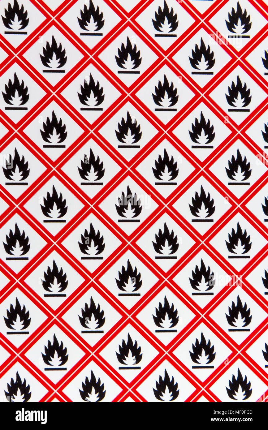A sheet of the CLP Regulation/GHS chemical warning labels for Flammable ...