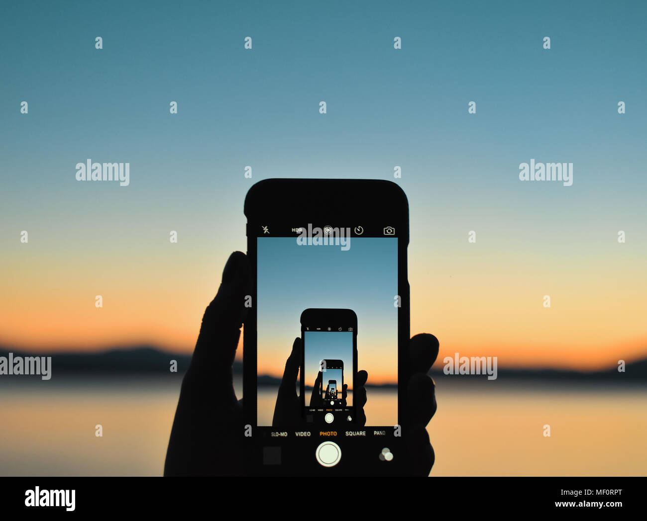 Phone desktop hi-res stock photography and images - Alamy