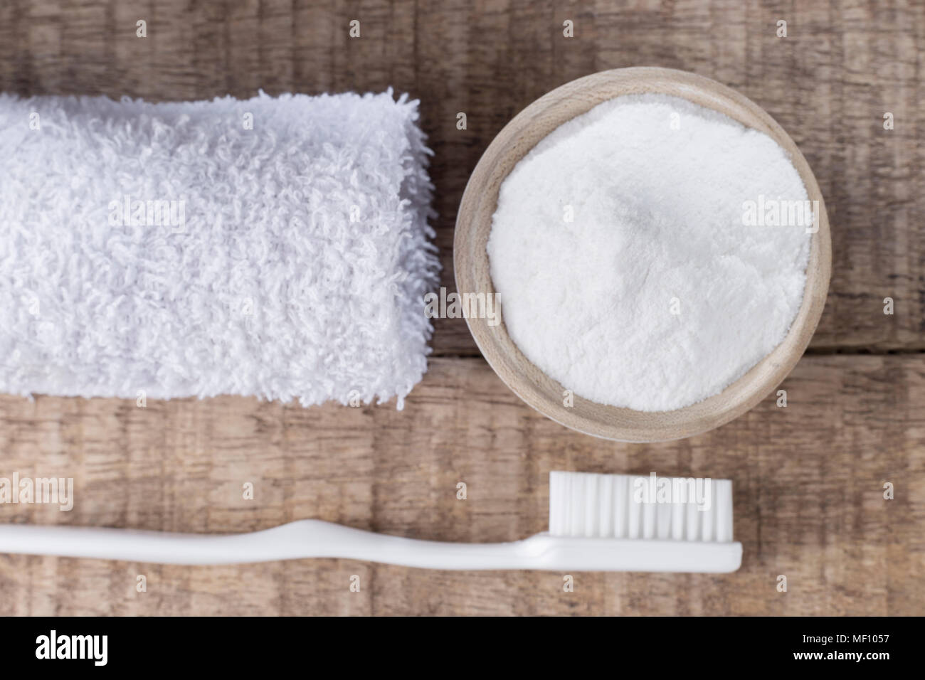 Baking powder brush hi-res stock photography and images - Alamy