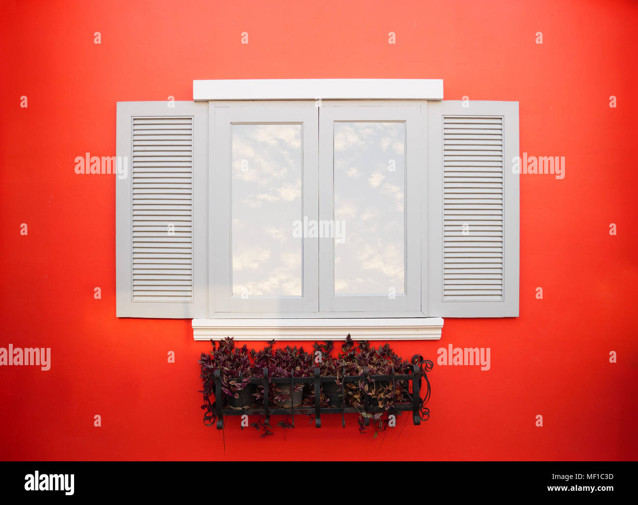 Open window frame nobody hi-res stock photography and images - Alamy