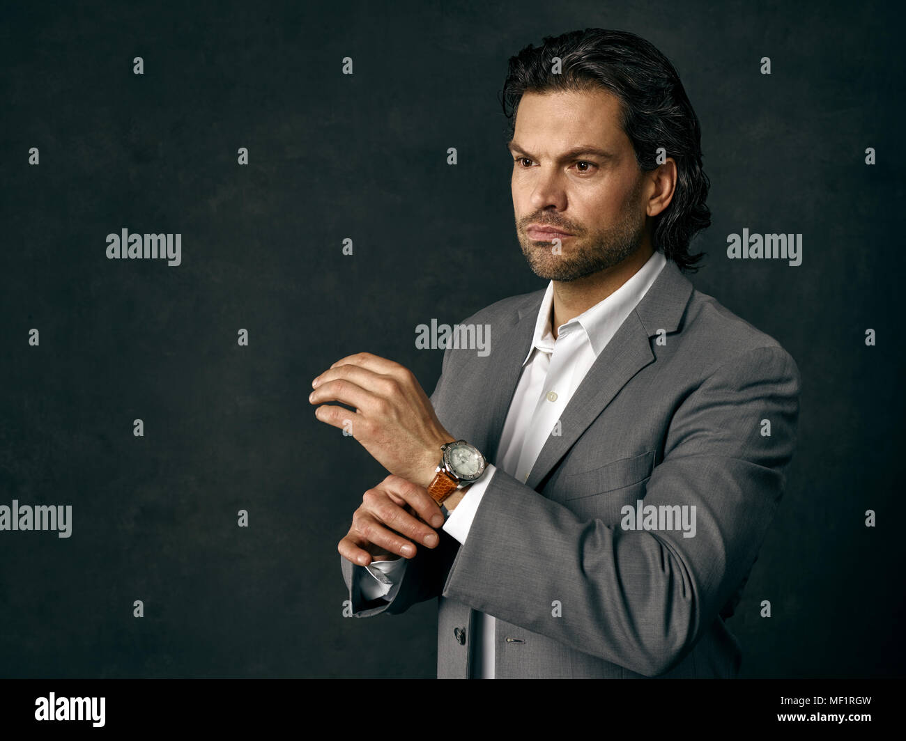 Professional watch hi-res stock photography and images - Alamy