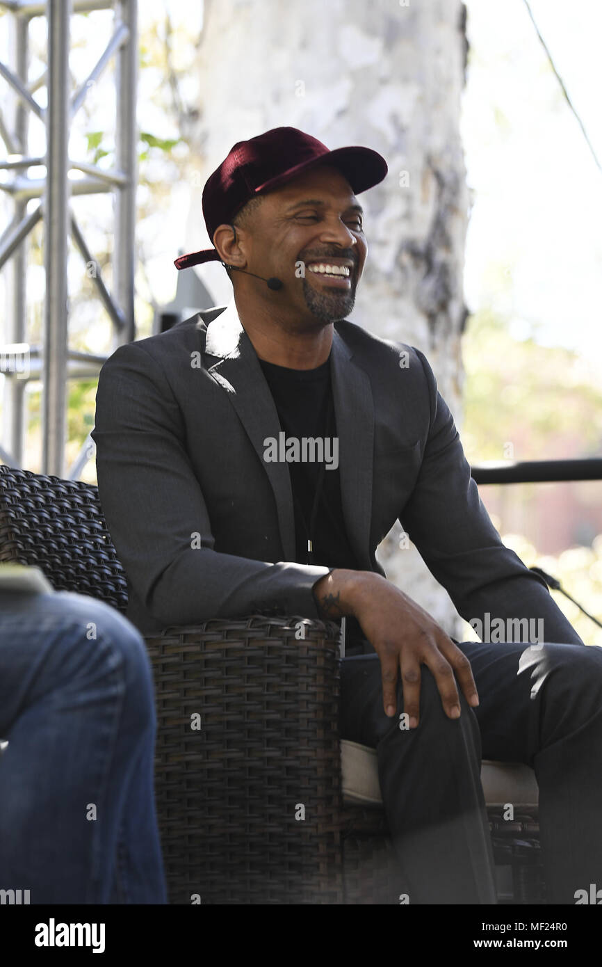 Unsuccessful comedian hi-res stock photography and images - Alamy