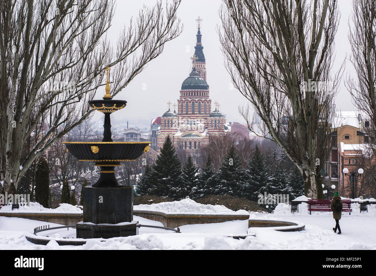 fountain in front of the Annunciation Cathedral Stock Photo - Alamy