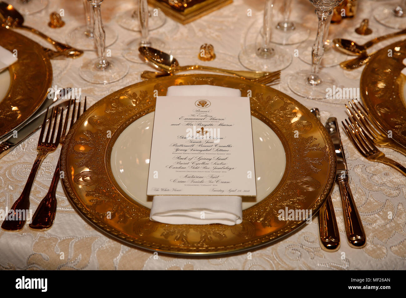 The state dining room setup hi-res stock photography and images - Alamy