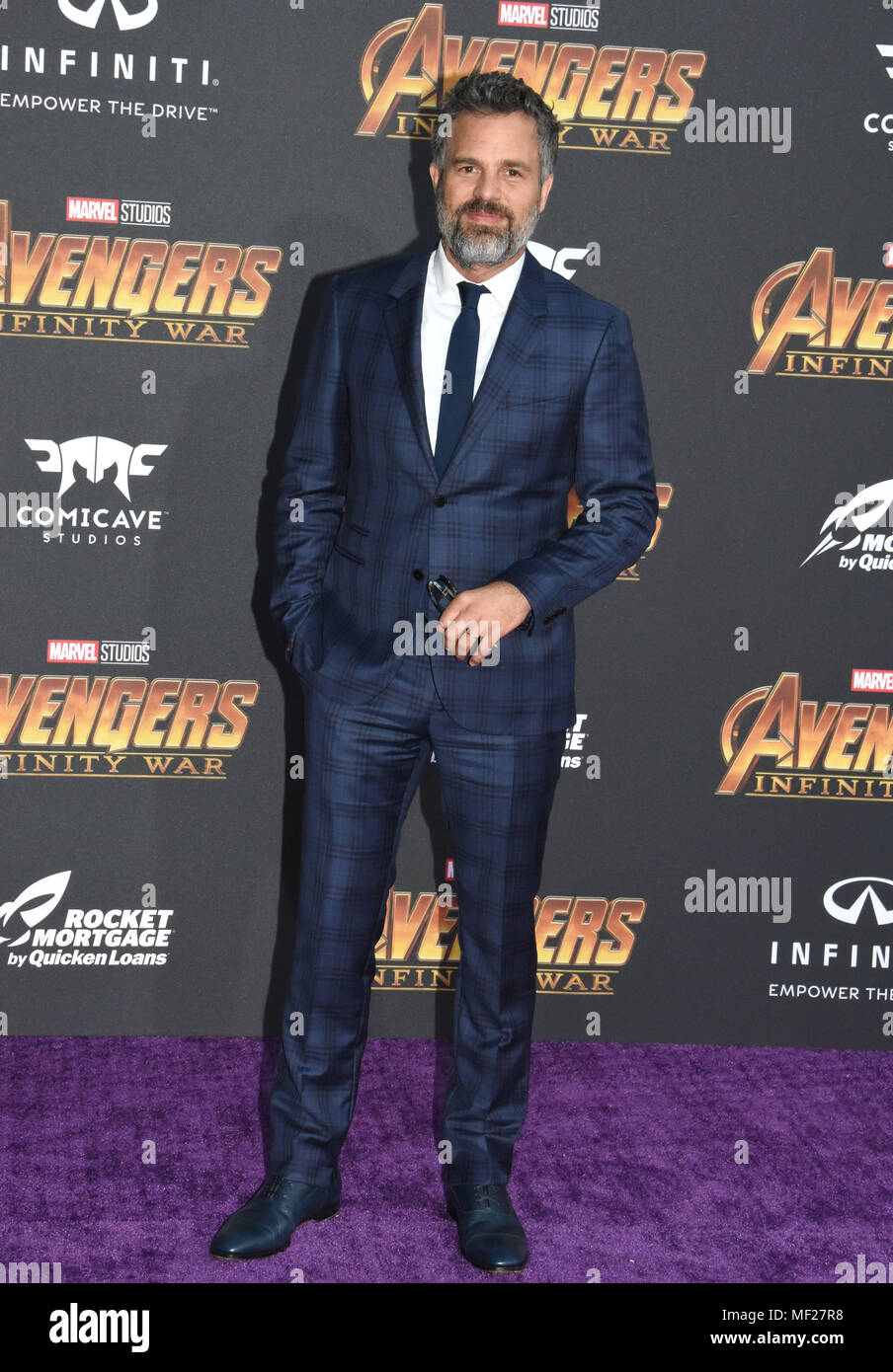 Hulk marvel mark ruffalo hi-res stock photography and images - Alamy