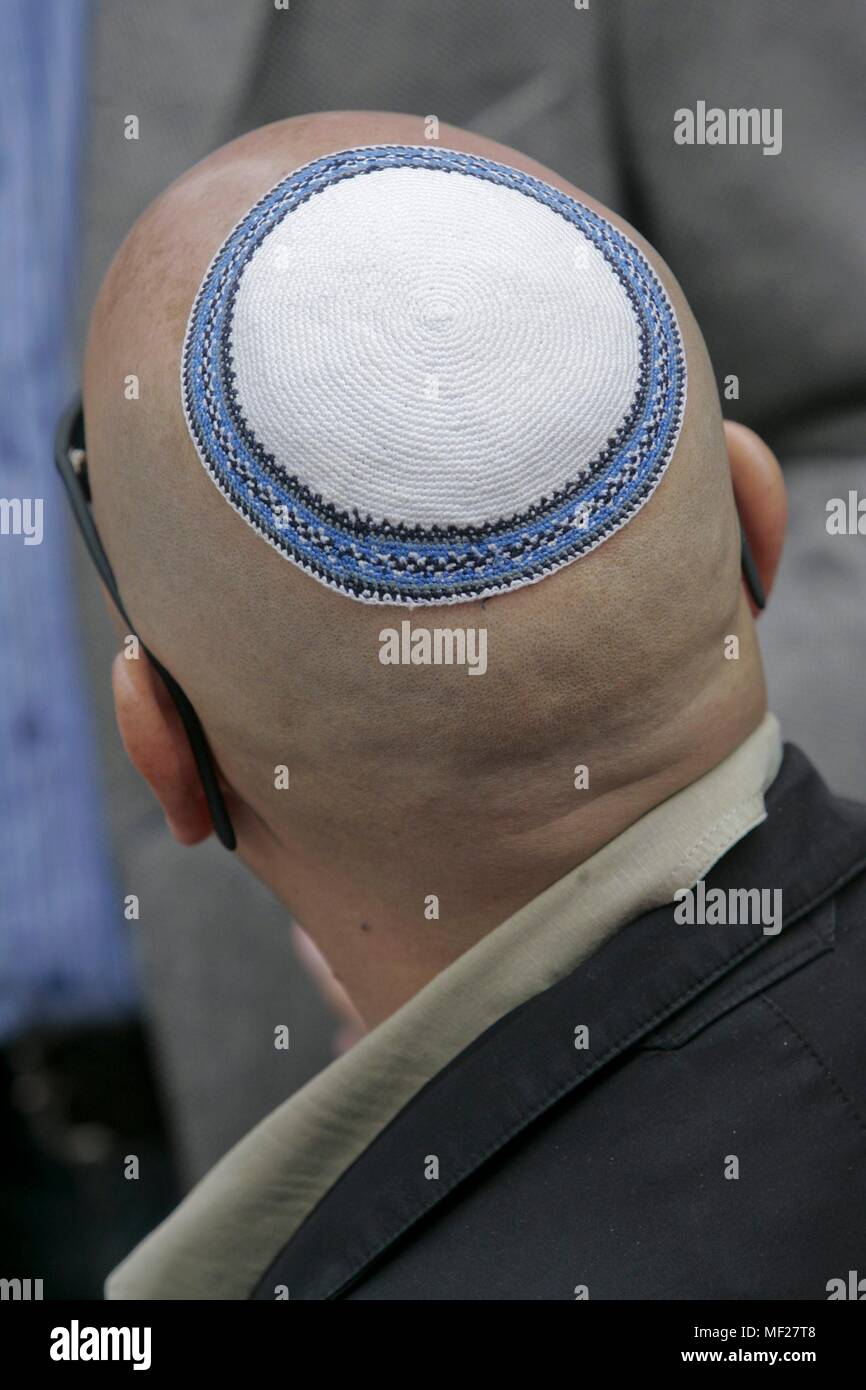 Hamburg, Deutschland. 08th June, 2016. A man wears a kippa on 08/06 ...