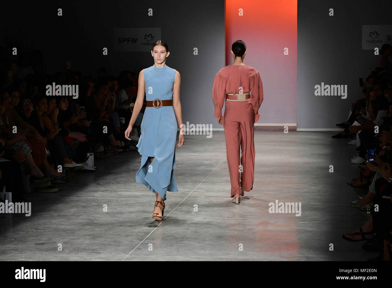 SÃO PAULO, SP - 23.04.2018: SPFW N45 - In the photo parade of Lilly ...