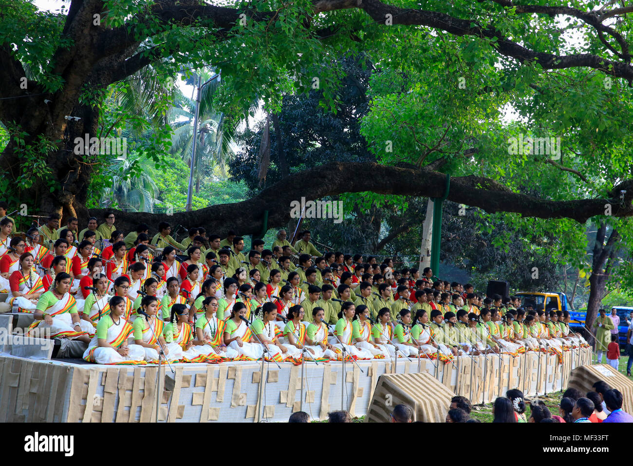Chhayanaut’s singers sing a Boishakhi song to celebrate ‘Pohela ...