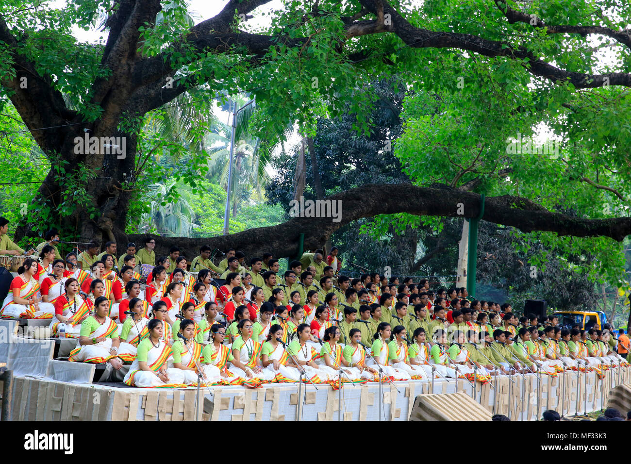 Chhayanaut’s singers sing a Boishakhi song to celebrate ‘Pohela ...