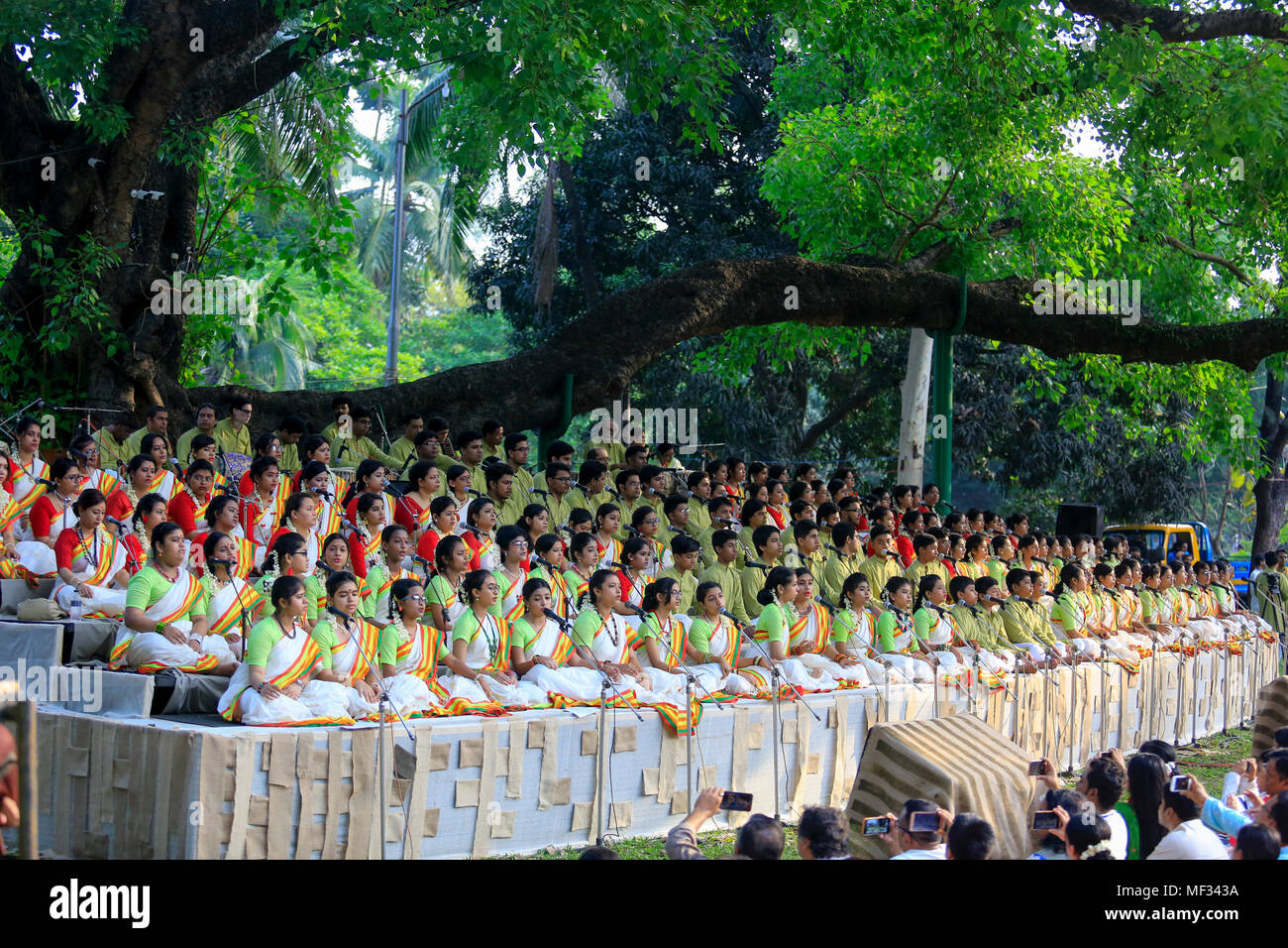 Chhayanaut’s singers sing a Boishakhi song to celebrate ‘Pohela ...