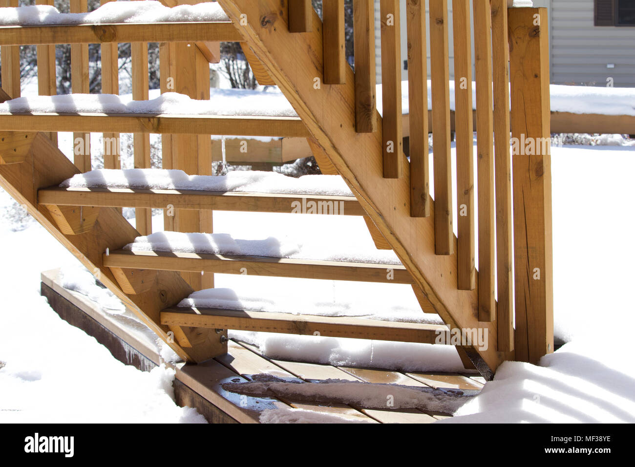 Close up snow on stairs hi-res stock photography and images - Alamy