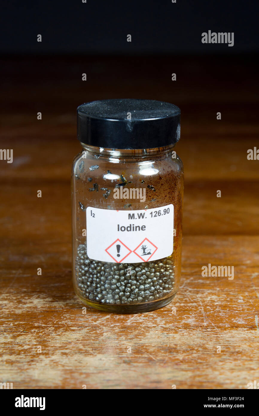 Solid iodine hi-res stock photography and images - Alamy