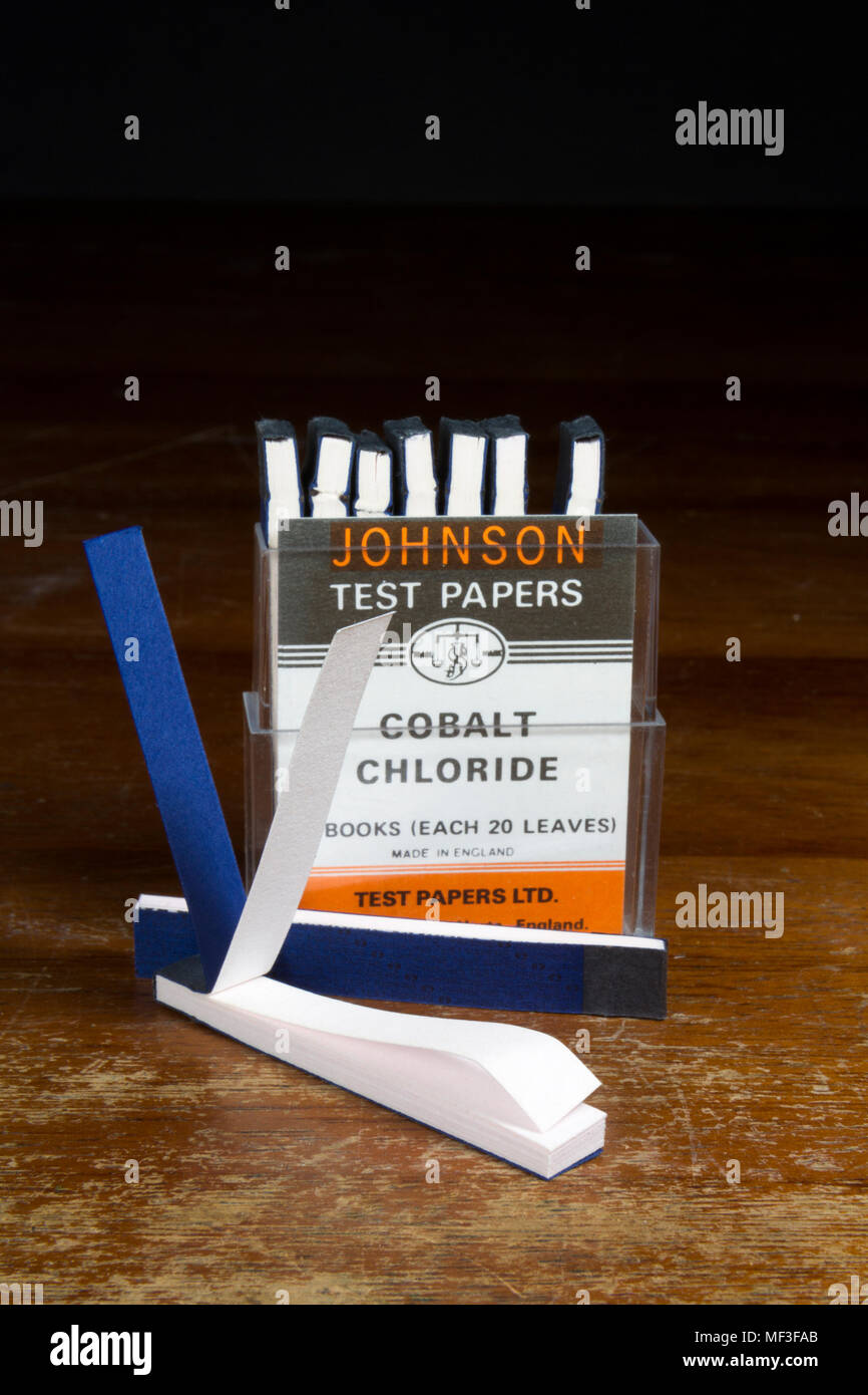 Cobalt chloride test paper hi-res stock photography and images - Alamy