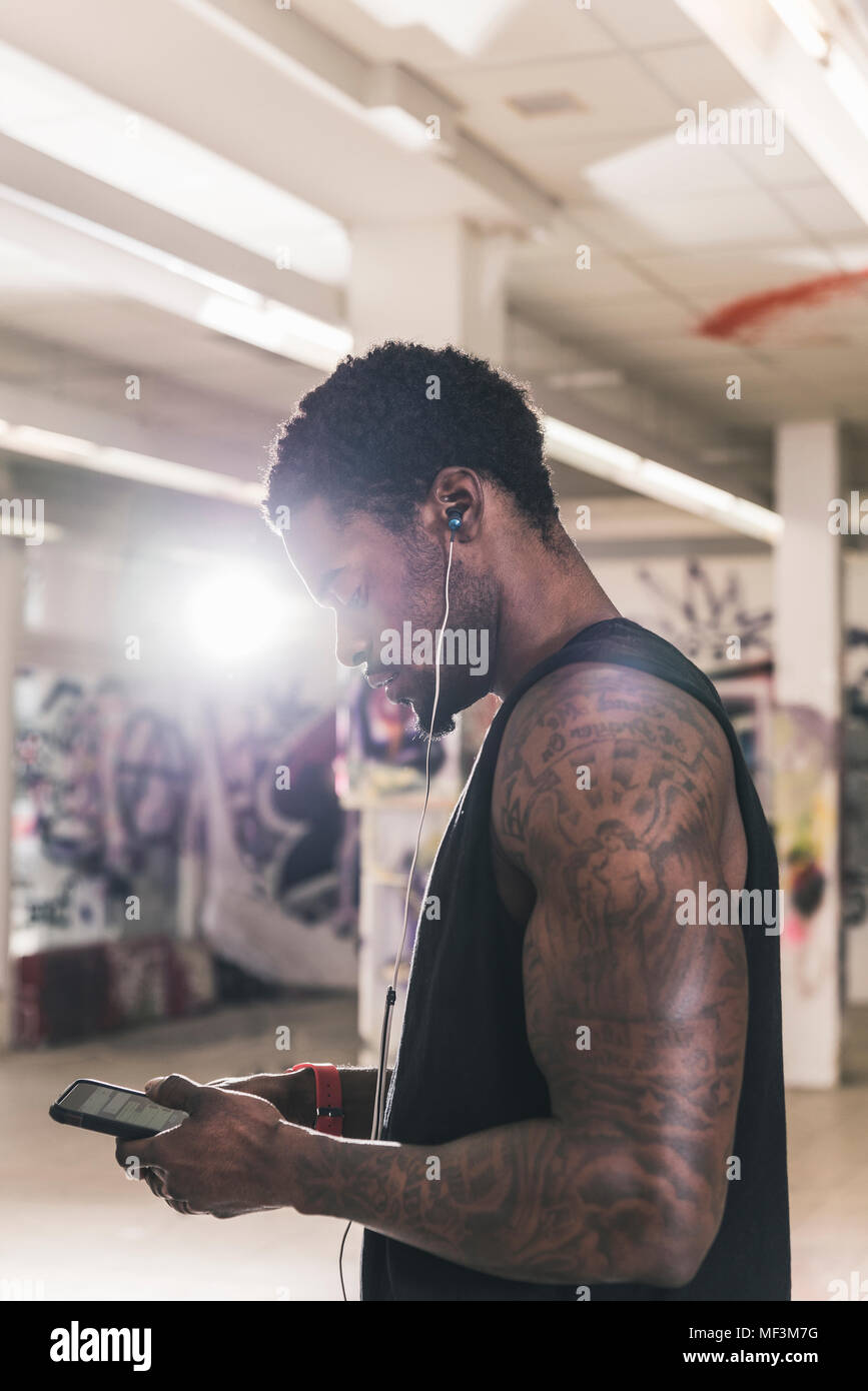 In cellar hi-res stock photography and images - Alamy