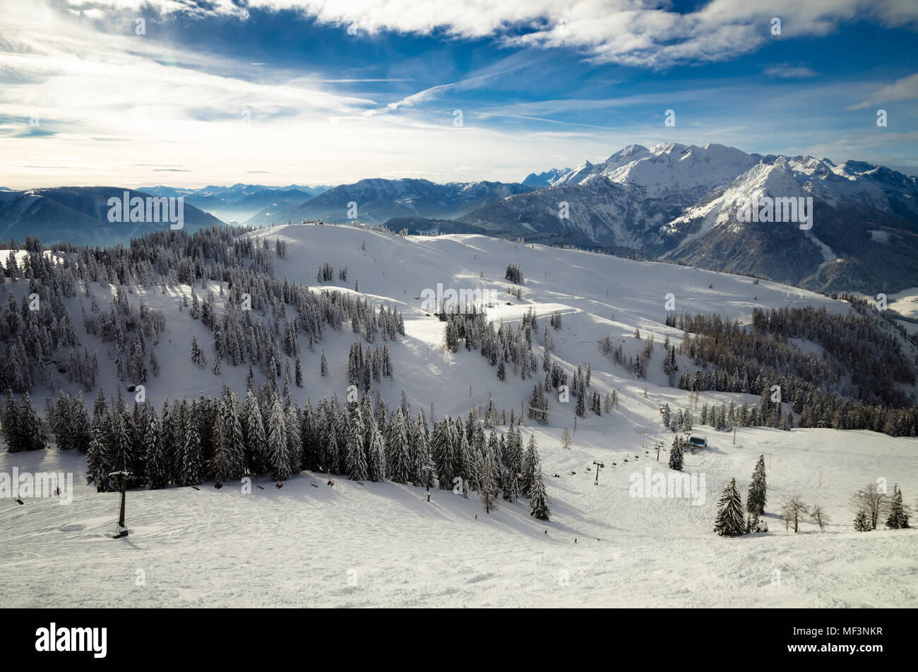 Austria, Salzkammergut, Ski region Dachstein-West, ski lift and ski ...