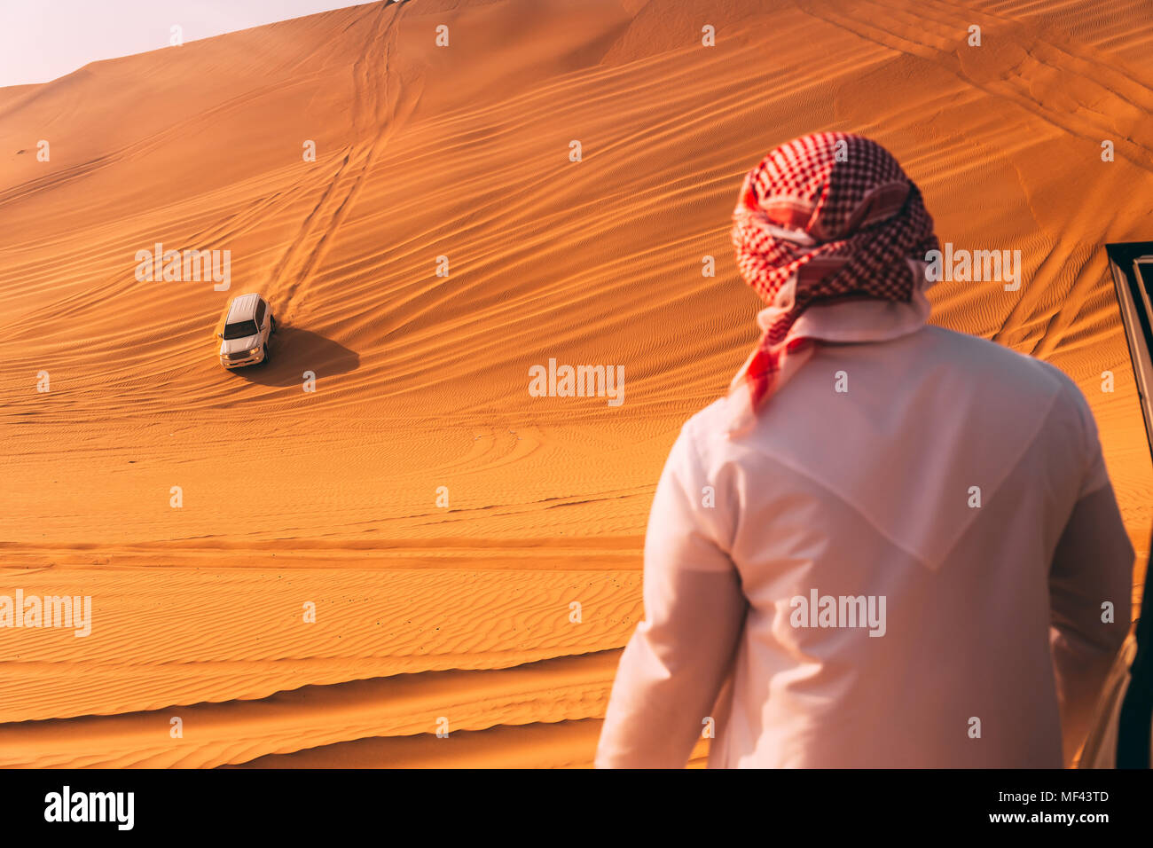 Dune bashing with a 4x4 jeep in the desert of Al Khatim in Abu Dhabi ...