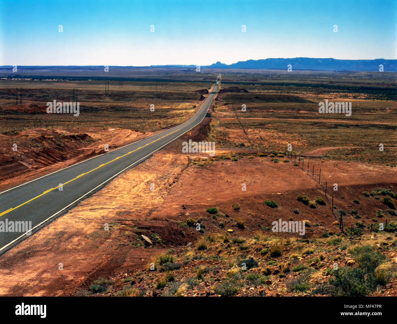 Arizona desert road hi-res stock photography and images - Alamy