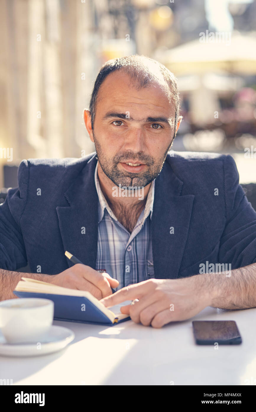 Student in cafeteria hi-res stock photography and images - Alamy