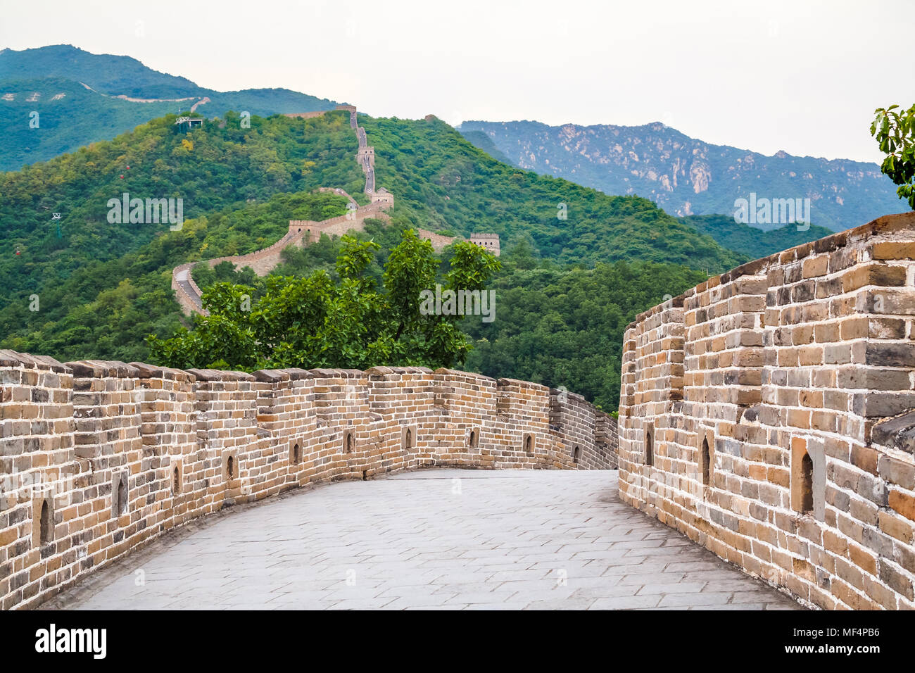Famous landmark great wall and mountains. China Stock Photo - Alamy