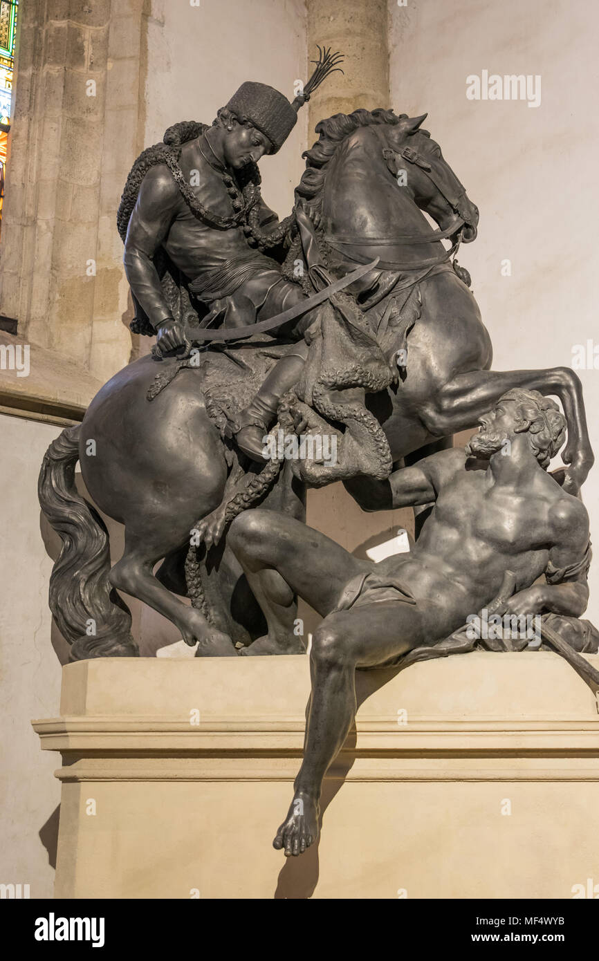 Statue saint martin in church hi-res stock photography and images - Alamy