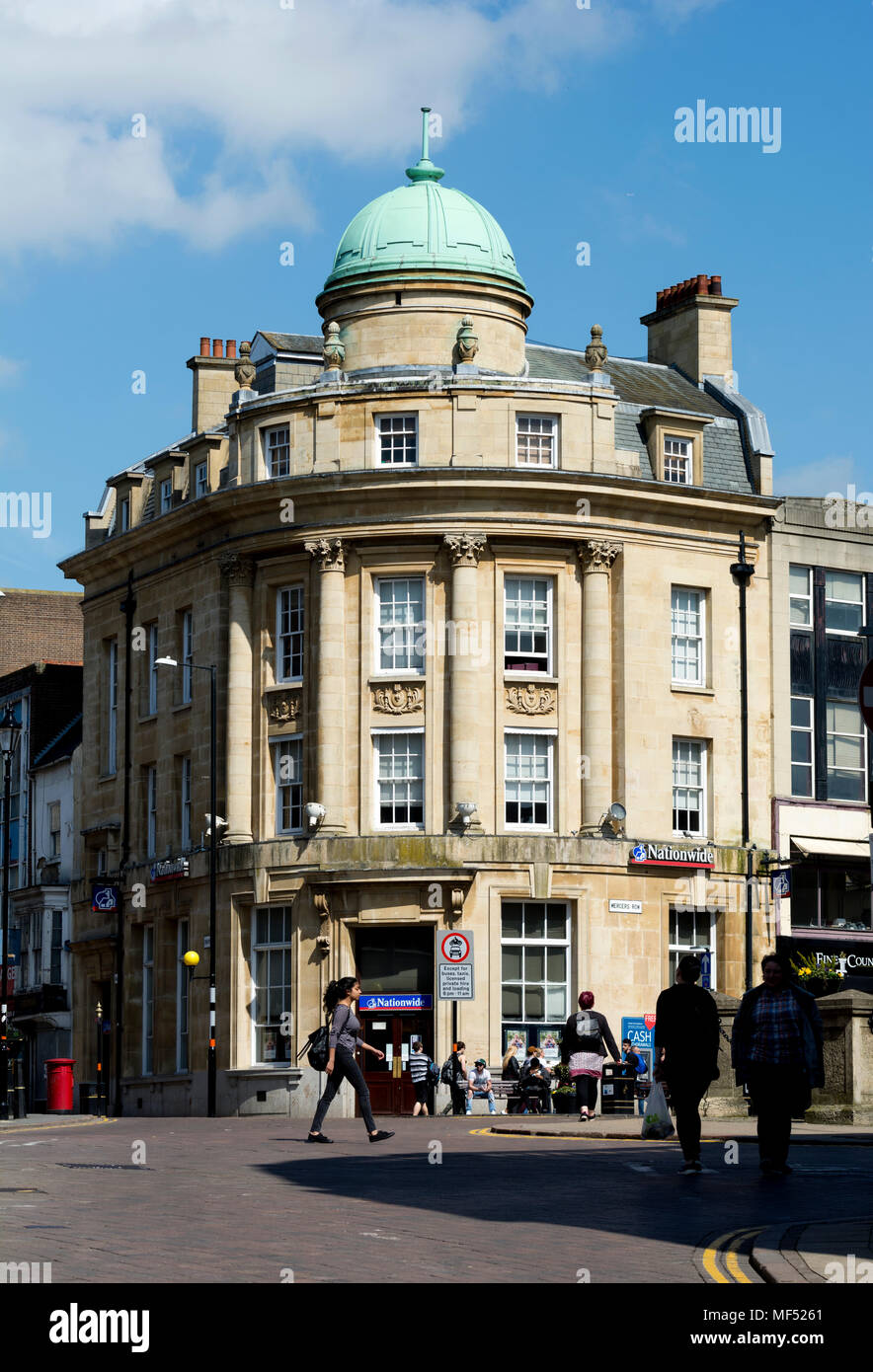 Northampton town centre drapery northamptonshire hi-res stock ...