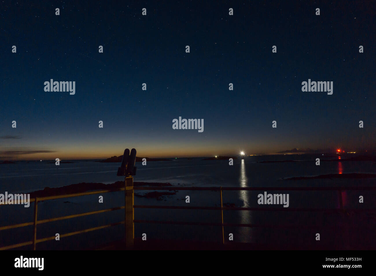 Star light reflection hi-res stock photography and images - Alamy