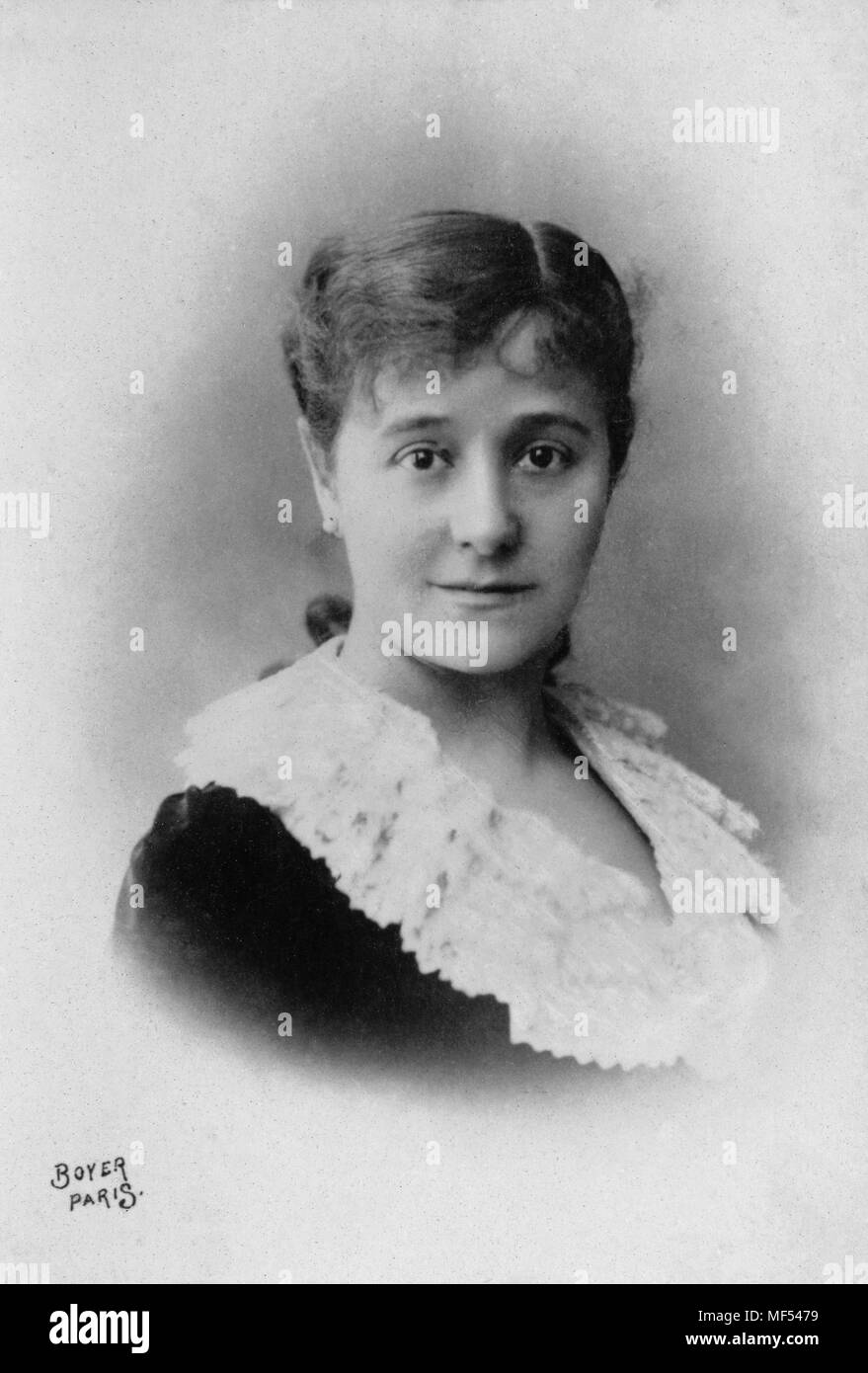 Portrait of Emilie Broisat ( 1846 - 1929 ) french artist - photography ...