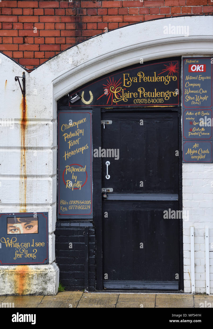 Eva sayer hi-res stock photography and images - Alamy