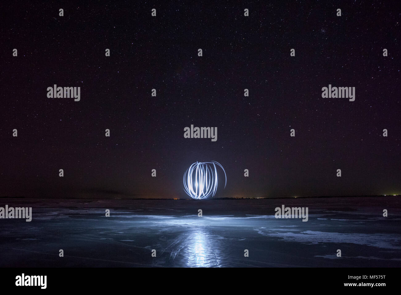 Night circles hi-res stock photography and images - Alamy