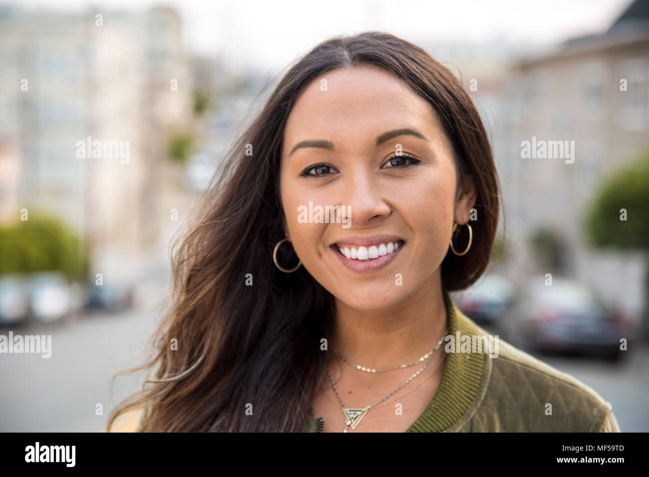 Woman on the street hi-res stock photography and images - Alamy