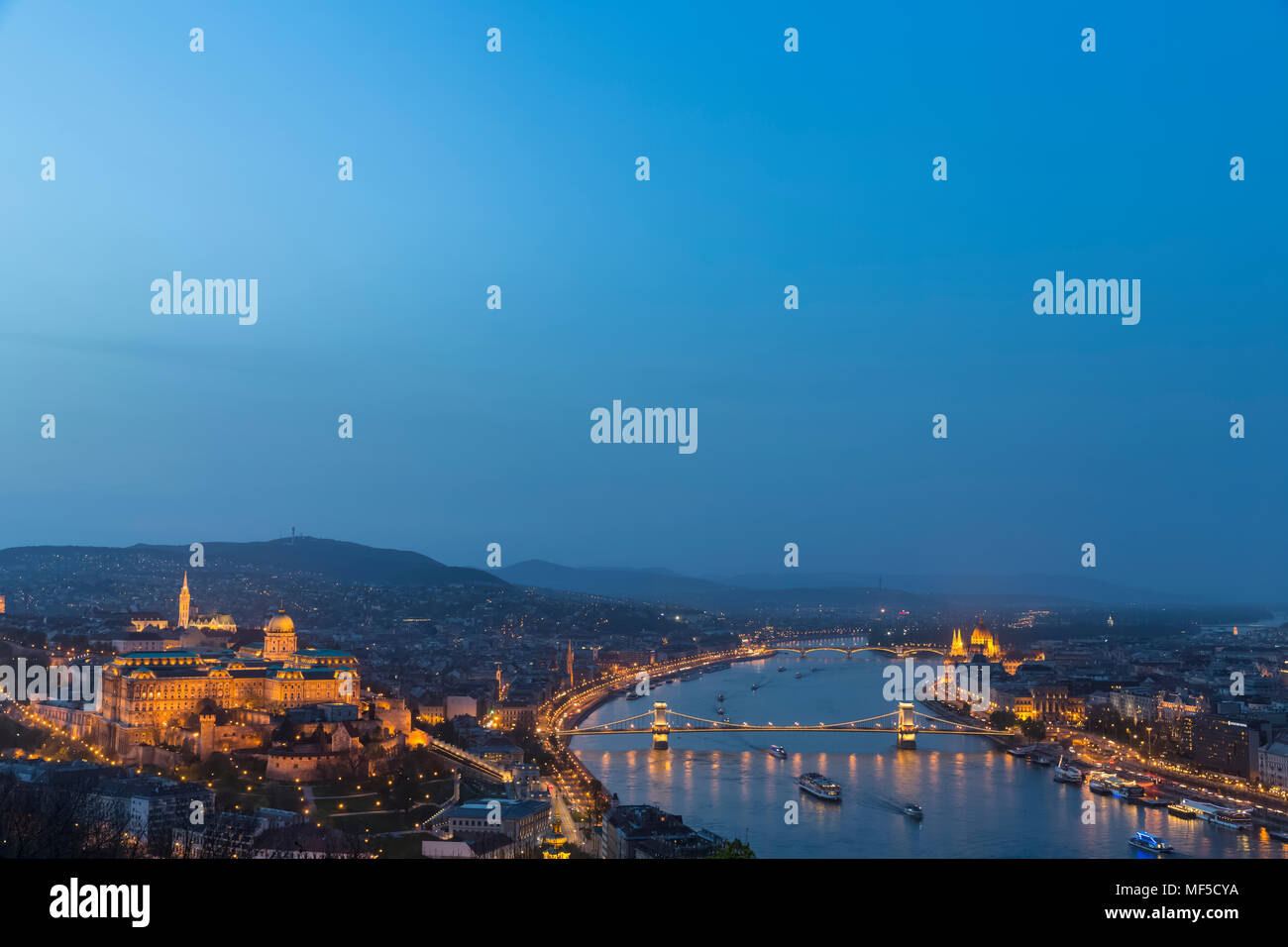 Hungary, Budapest, Buda and Pest, Danube river, Budapesti Torteneti ...