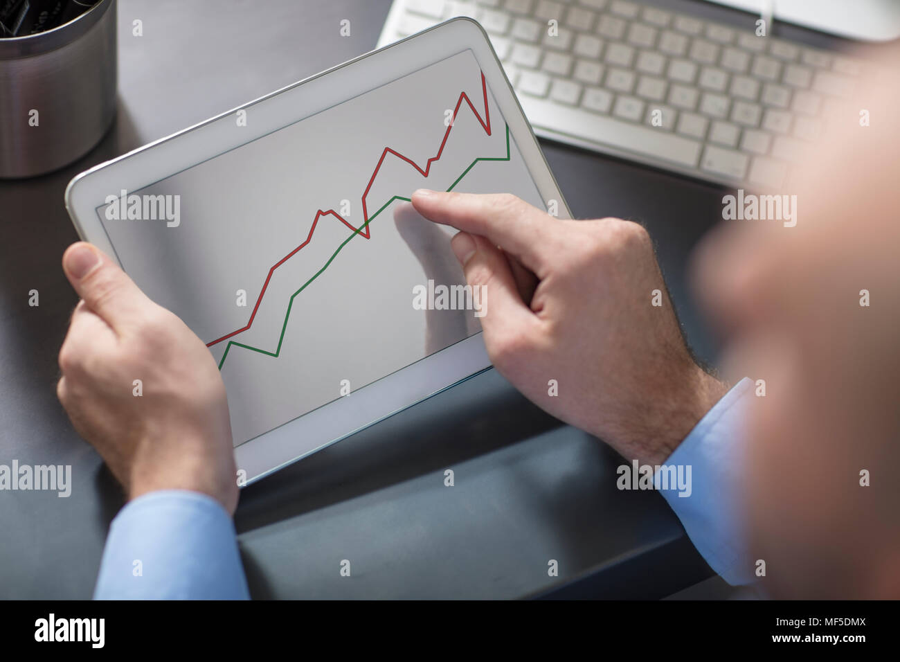 Analyzing information in data hi-res stock photography and images - Alamy