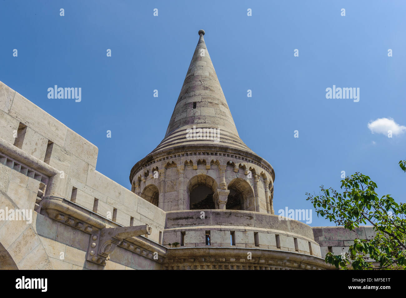 King cone castle hi-res stock photography and images - Alamy