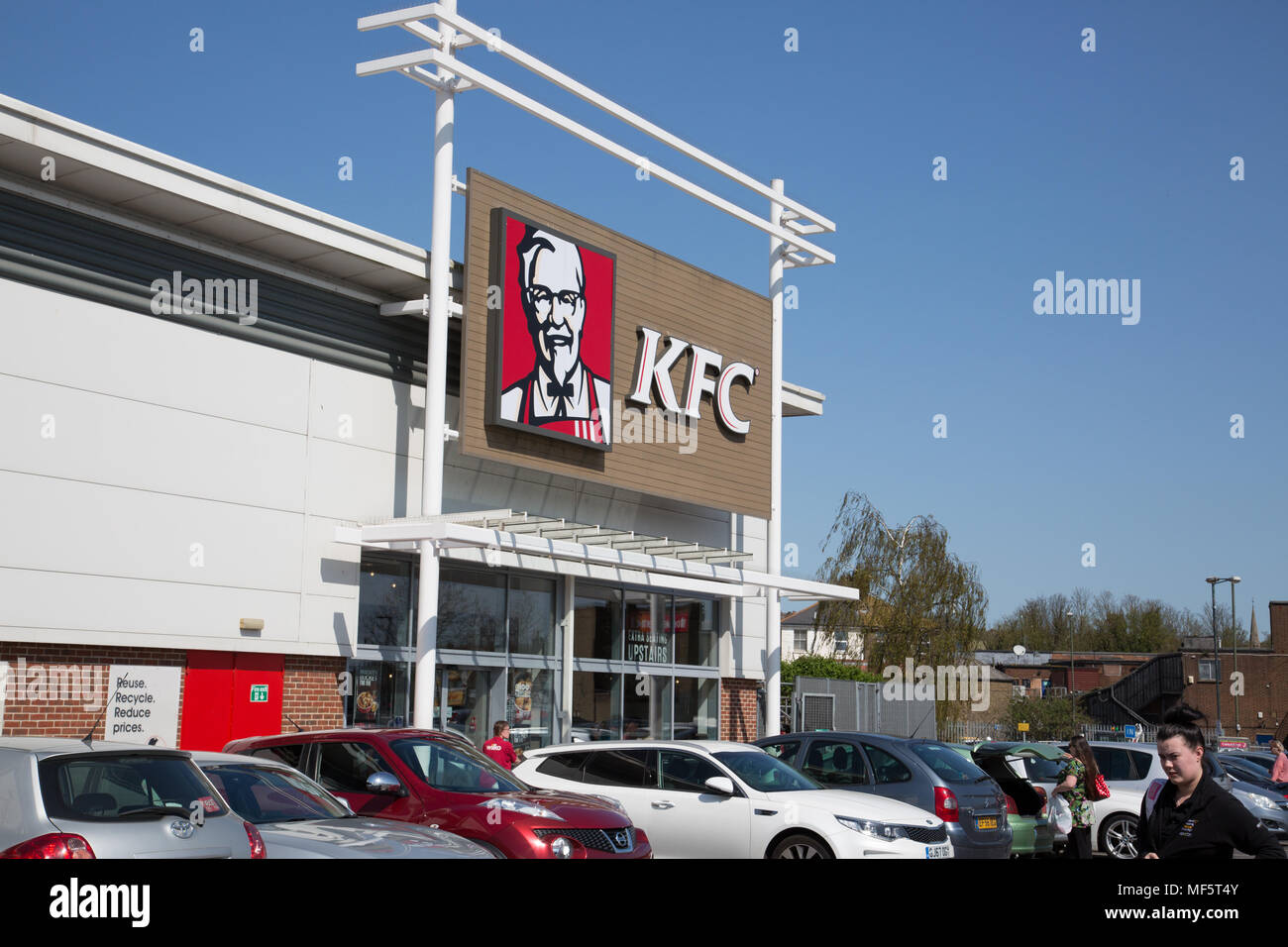 Kfc Store Front Stock Photos & Kfc Store Front Stock Images - Alamy