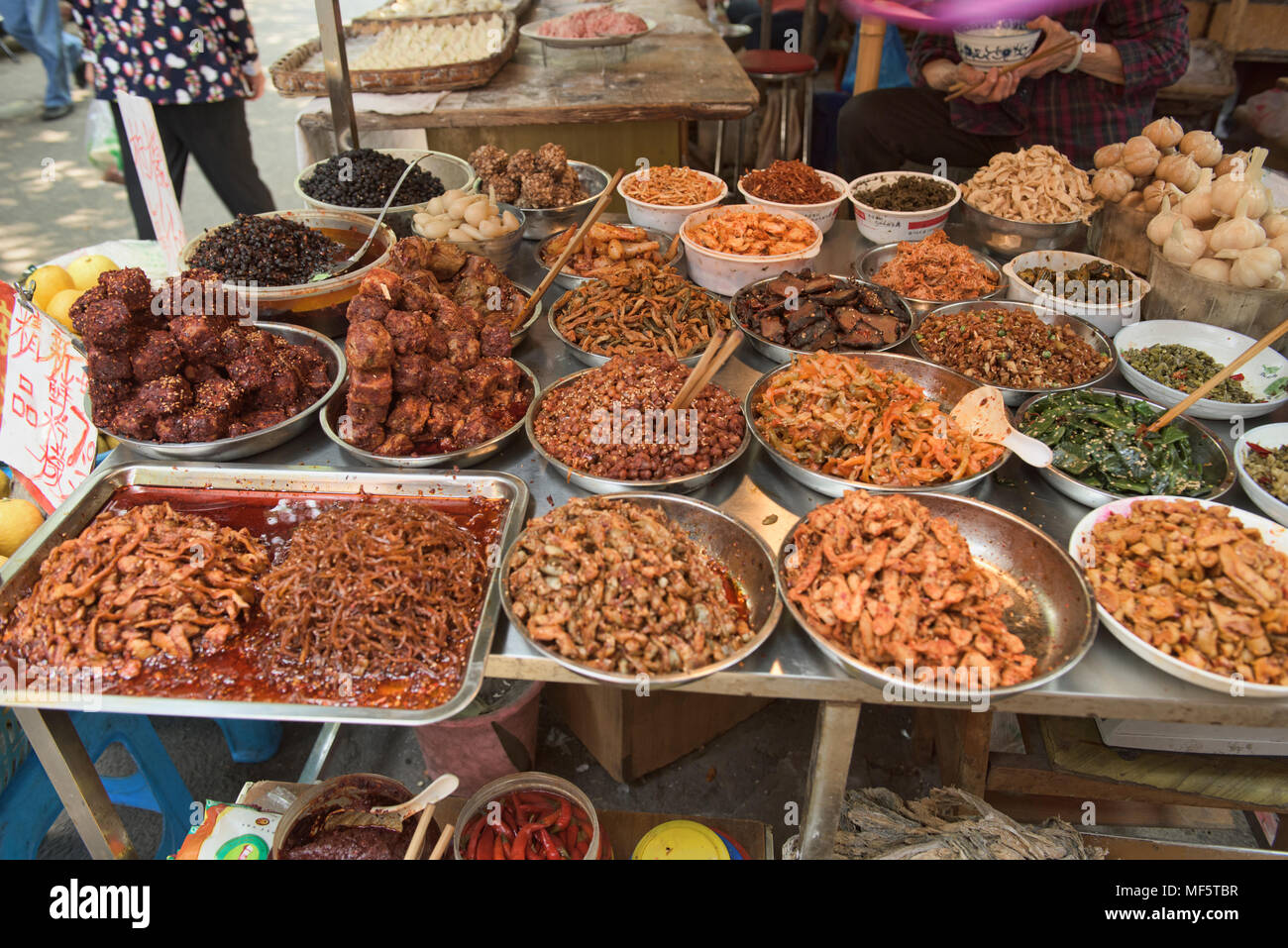 Chinese food delicacies hi-res stock photography and images - Alamy