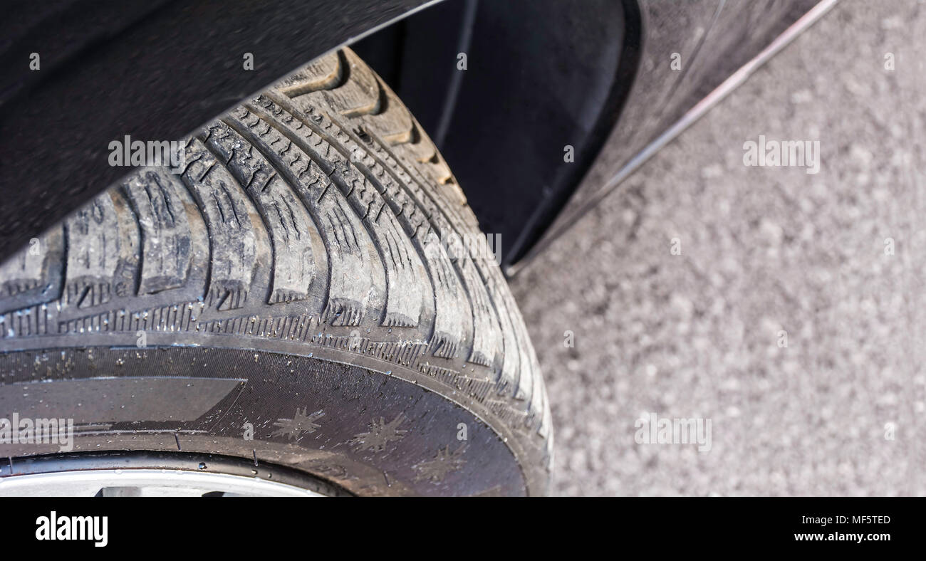 Alignment tire hi-res stock photography and images - Alamy