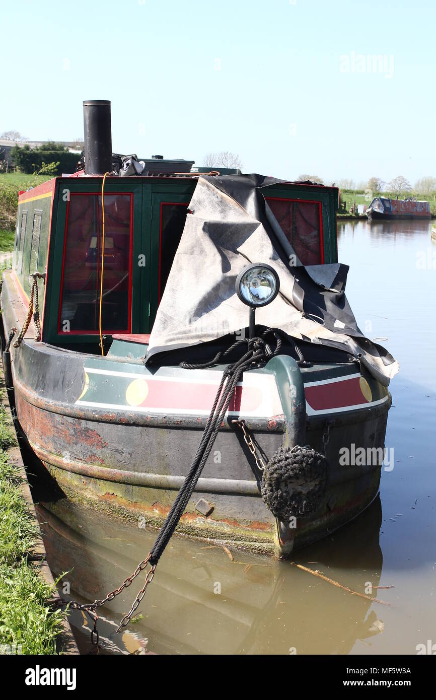 Barge or narrow boat from the front Stock Photo - Alamy